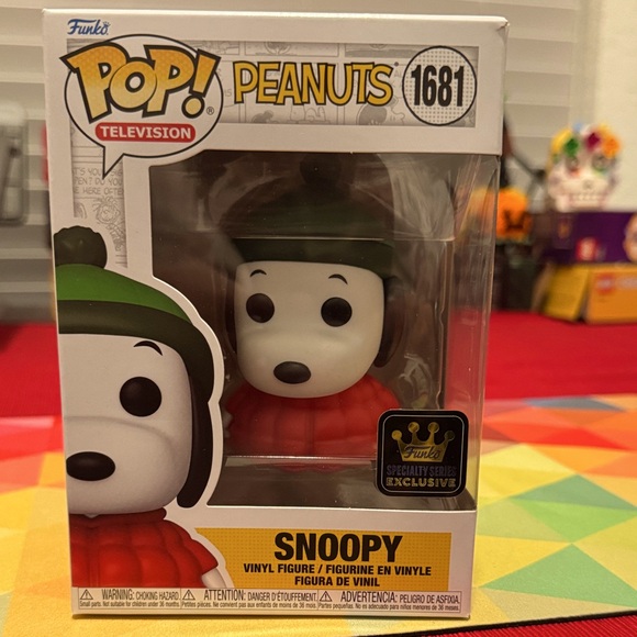 Funko | Toys | Funko Pop Animation Peanuts Snoopy In Puffer Jacket ...